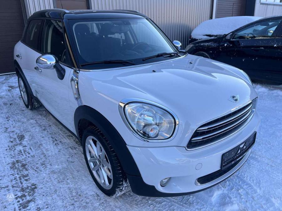 White MINI Countryman 2016 in Telschi, with an engine capacity of 2.00 L and mileage of 88 thousand km for 8199 €, photo 3 on AUTOMOTO.COM.LV