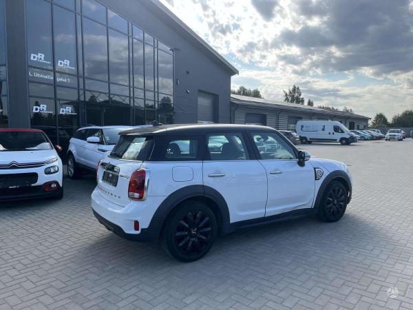 Balts MINI Countryman 2018 Tauragė, ar dzinēja tilpumu 2.00 L un nobraukumu 300 tūkst. km par 7600 €, foto 5 vietnē AUTOMOTO.COM.LV