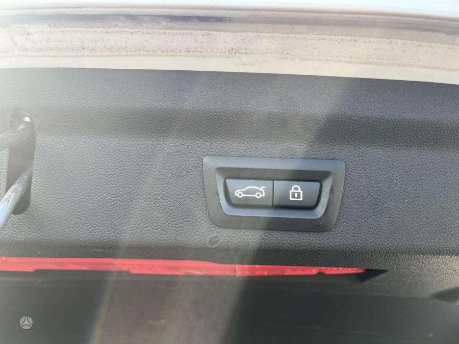 White MINI Countryman 2018 in Taurage, with an engine capacity of 2.00 L and mileage of 300 thousand km for 7600 €, photo 33 on AUTOMOTO.COM.LV