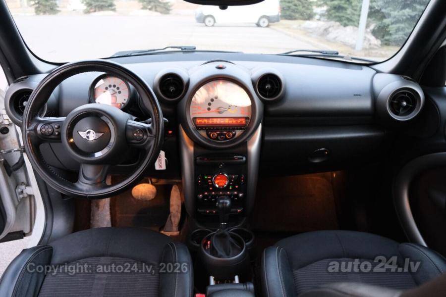 Balts MINI Countryman 2011 Tallina, ar dzinēja tilpumu 2.00 L un nobraukumu 223 tūkst. km par 7799 €, foto 12 vietnē AUTOMOTO.COM.LV