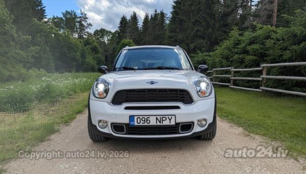 Balts MINI Countryman 2011 Tallina, ar dzinēja tilpumu 1.60 L un nobraukumu 135 tūkst. km par 990 €, foto 2 vietnē AUTOMOTO.COM.LV