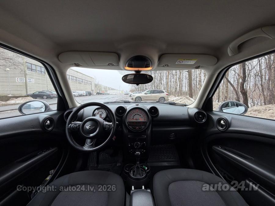 Balts MINI Countryman 2014 Tallina, ar dzinēja tilpumu 2.00 L un nobraukumu 203 tūkst. km par 6500 €, foto 14 vietnē AUTOMOTO.COM.LV