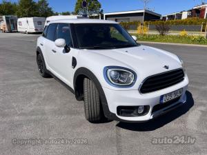 Balts MINI Countryman 2019 Tallina, ar dzinēja tilpumu 1.50 L un nobraukumu 75 tūkst. km par 19000 €, foto  vietnē AUTOMOTO.COM.LV