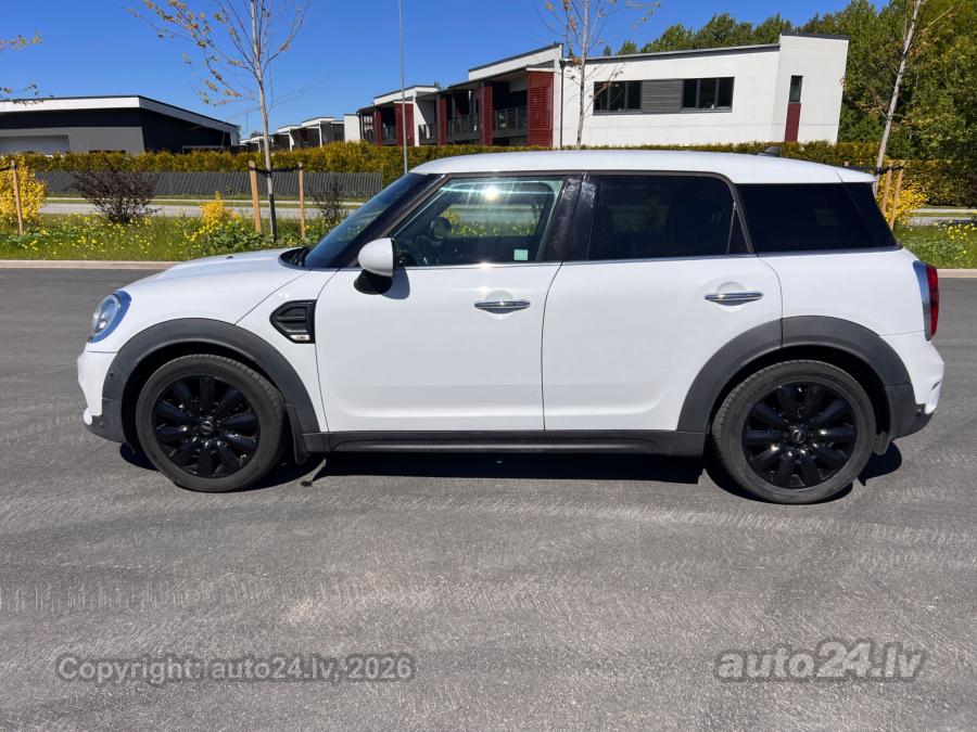 Balts MINI Countryman 2019 Tallina, ar dzinēja tilpumu 1.50 L un nobraukumu 75 tūkst. km par 19000 €, foto 3 vietnē AUTOMOTO.COM.LV