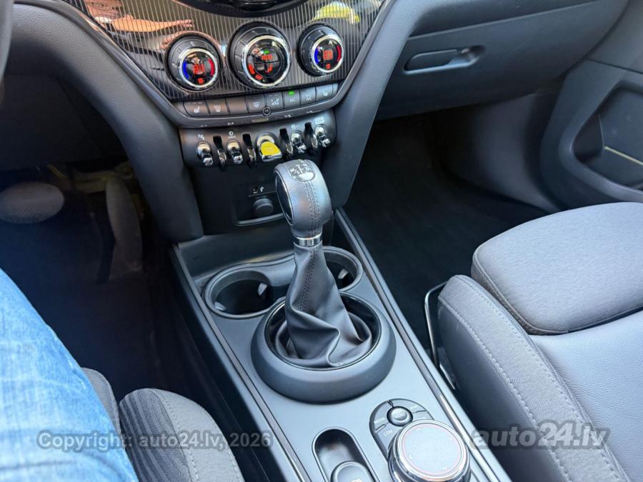 Белый Мини Кантримен 2019 в Таллин, объемом двигателя 1.50 л и пробегом 63 тыс. км за 17900 €, фото 16 на AUTOMOTO.COM.LV