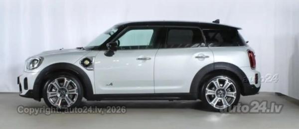White MINI Countryman 2021 in Tallinn, with an engine capacity of 1.50 L and mileage of 48 thousand km for 28400 €, photo 5 on AUTOMOTO.COM.LV