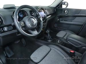 White MINI Countryman 2021 in Tallinn, with an engine capacity of 1.50 L and mileage of 48 thousand km for 28400 €, photo 8 on AUTOMOTO.COM.LV