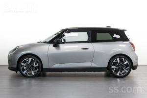 Pelēks MINI Hatch 2026 Rīga, ar dzinēja tilpumu 1.50 L un nobraukumu 17 tūkst. km par 40900 €, foto 6 vietnē AUTOMOTO.COM.LV