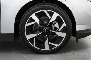 Pelēks MINI Hatch 2026 Rīga, ar dzinēja tilpumu 1.50 L un nobraukumu 17 tūkst. km par 40900 €, foto 7 vietnē AUTOMOTO.COM.LV