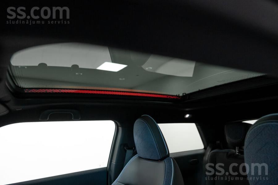 Pelēks MINI Hatch 2026 Rīga, ar dzinēja tilpumu 1.50 L un nobraukumu 17 tūkst. km par 40900 €, foto 19 vietnē AUTOMOTO.COM.LV