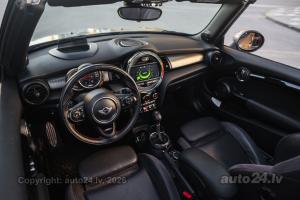 Grey MINI John Cooper Works 2017 in Tallinn, with an engine capacity of 2.00 L and mileage of 59 thousand km for 19500 €, photo 11 on AUTOMOTO.COM.LV
