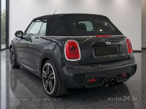 Pelēks MINI John Cooper Works 2018 Tallina, ar dzinēja tilpumu 2.00 L un nobraukumu 96 tūkst. km par 23800 €, foto 3 vietnē AUTOMOTO.COM.LV