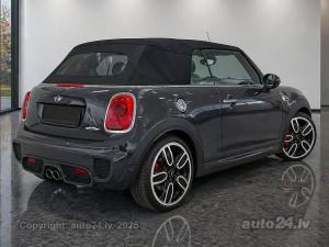 Pelēks MINI John Cooper Works 2018 Tallina, ar dzinēja tilpumu 2.00 L un nobraukumu 96 tūkst. km par 23800 €, foto 4 vietnē AUTOMOTO.COM.LV