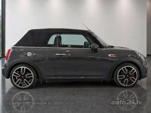 Pelēks MINI John Cooper Works 2018 Tallina, ar dzinēja tilpumu 2.00 L un nobraukumu 96 tūkst. km par 23800 €, foto 6 vietnē AUTOMOTO.COM.LV