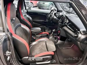 Pelēks MINI John Cooper Works 2018 Tallina, ar dzinēja tilpumu 2.00 L un nobraukumu 96 tūkst. km par 23800 €, foto 8 vietnē AUTOMOTO.COM.LV