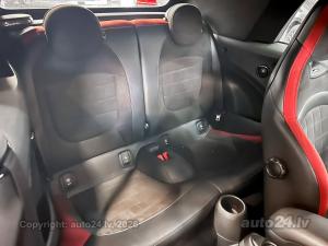 Pelēks MINI John Cooper Works 2018 Tallina, ar dzinēja tilpumu 2.00 L un nobraukumu 96 tūkst. km par 23800 €, foto 11 vietnē AUTOMOTO.COM.LV