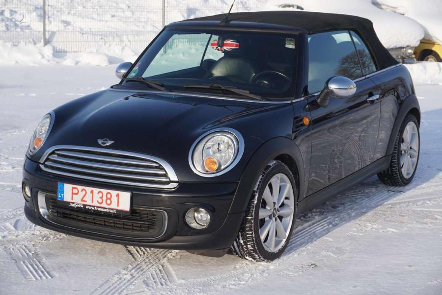 Melns MINI One 2011 Klaipėda, ar dzinēja tilpumu 1.60 L un nobraukumu 181 tūkst. km par 4600 €, foto 4 vietnē AUTOMOTO.COM.LV