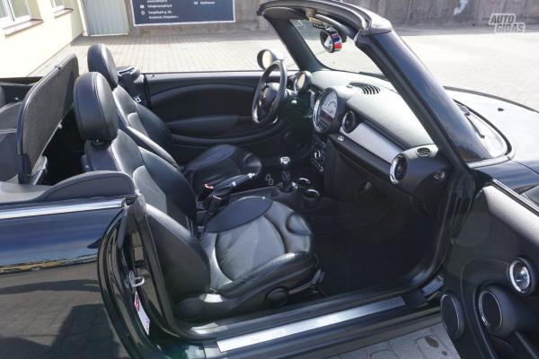Melns MINI One 2011 Kvietiniai, ar dzinēja tilpumu 1.60 L un nobraukumu 181 tūkst. km par 3700 €, foto 10 vietnē AUTOMOTO.COM.LV