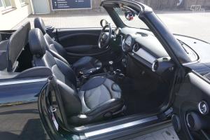 Melns MINI One 2011 Kvietiniai, ar dzinēja tilpumu 1.60 L un nobraukumu 181 tūkst. km par 3700 €, foto 11 vietnē AUTOMOTO.COM.LV