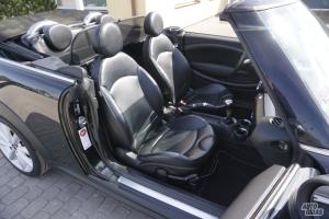 Melns MINI One 2011 Kvietiniai, ar dzinēja tilpumu 1.60 L un nobraukumu 181 tūkst. km par 3700 €, foto 12 vietnē AUTOMOTO.COM.LV