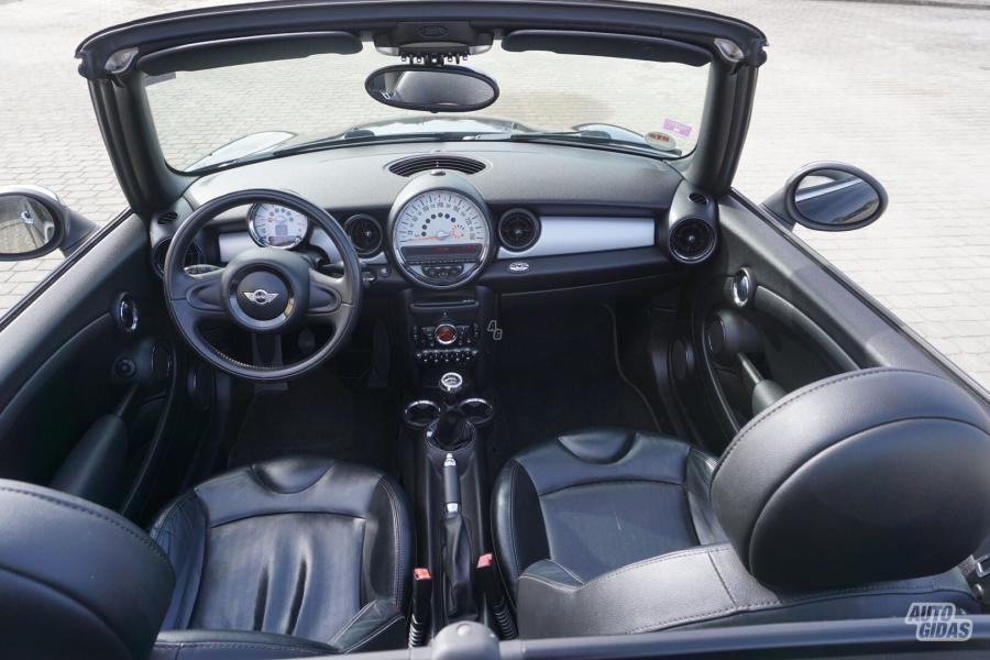 Melns MINI One 2011 Kvietiniai, ar dzinēja tilpumu 1.60 L un nobraukumu 181 tūkst. km par 3700 €, foto 13 vietnē AUTOMOTO.COM.LV
