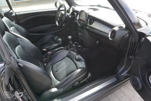 Melns MINI One 2011 Kvietiniai, ar dzinēja tilpumu 1.60 L un nobraukumu 181 tūkst. km par 3700 €, foto 18 vietnē AUTOMOTO.COM.LV