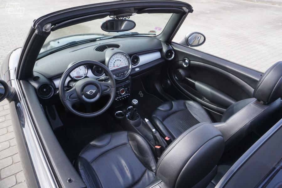 Melns MINI One 2011 Kvietiniai, ar dzinēja tilpumu 1.60 L un nobraukumu 181 tūkst. km par 3700 €, foto 21 vietnē AUTOMOTO.COM.LV