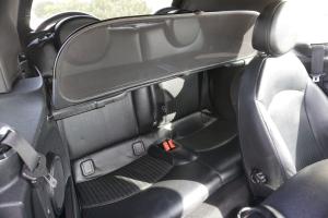 Melns MINI One 2011 Kvietiniai, ar dzinēja tilpumu 1.60 L un nobraukumu 181 tūkst. km par 3700 €, foto 24 vietnē AUTOMOTO.COM.LV