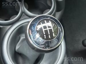 Melns MINI One 2005 Rīga, ar dzinēja tilpumu 1.60 L un nobraukumu 0 tūkst. km par 1999 €, foto 18 vietnē AUTOMOTO.COM.LV
