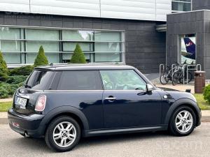 Black MINI One 2013 in Riga, with an engine capacity of 1.60 L and mileage of 252 thousand km for 3790 €, photo 11 on AUTOMOTO.COM.LV