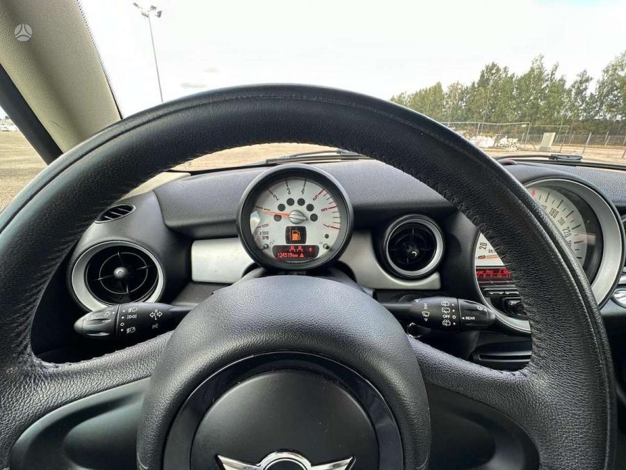 Черный Мини Ван 2013 в Каунас, объемом двигателя 1.60 л и пробегом 124 тыс. км за 3450 €, фото 16 на AUTOMOTO.COM.LV