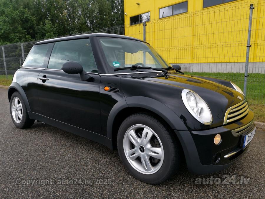 Melns MINI One 2004 Tartu, ar dzinēja tilpumu 1.60 L un nobraukumu 230 tūkst. km par 1250 €, foto 1 vietnē AUTOMOTO.COM.LV
