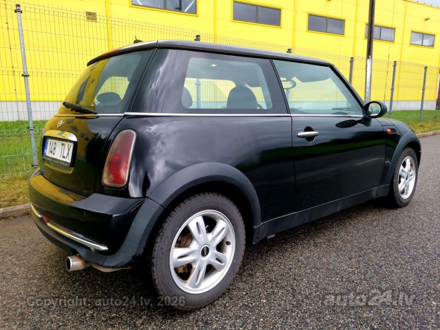 Melns MINI One 2004 Tartu, ar dzinēja tilpumu 1.60 L un nobraukumu 230 tūkst. km par 1250 €, foto 5 vietnē AUTOMOTO.COM.LV