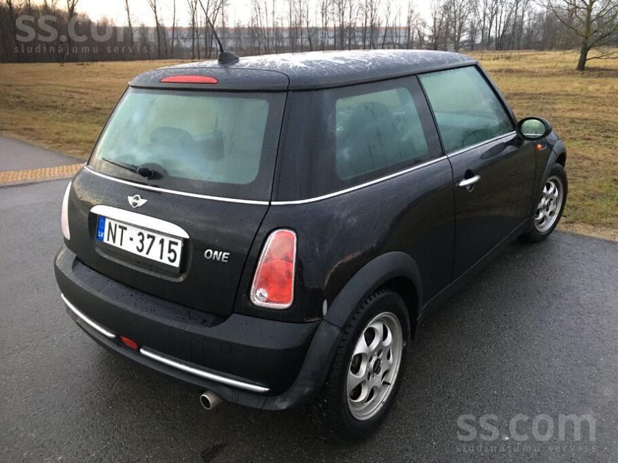 Melns MINI One 2005 Rīga, ar dzinēja tilpumu 1.60 L un nobraukumu 182 tūkst. km par 1650 €, foto 3 vietnē AUTOMOTO.COM.LV
