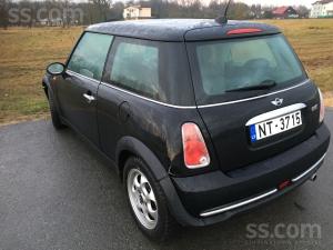 Melns MINI One 2005 Rīga, ar dzinēja tilpumu 1.60 L un nobraukumu 182 tūkst. km par 1650 €, foto 4 vietnē AUTOMOTO.COM.LV