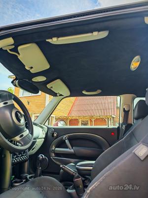 Black MINI One 2005 in Tallinn, with an engine capacity of 1.60 L and mileage of 218 thousand km for 1290 €, photo 7 on AUTOMOTO.COM.LV