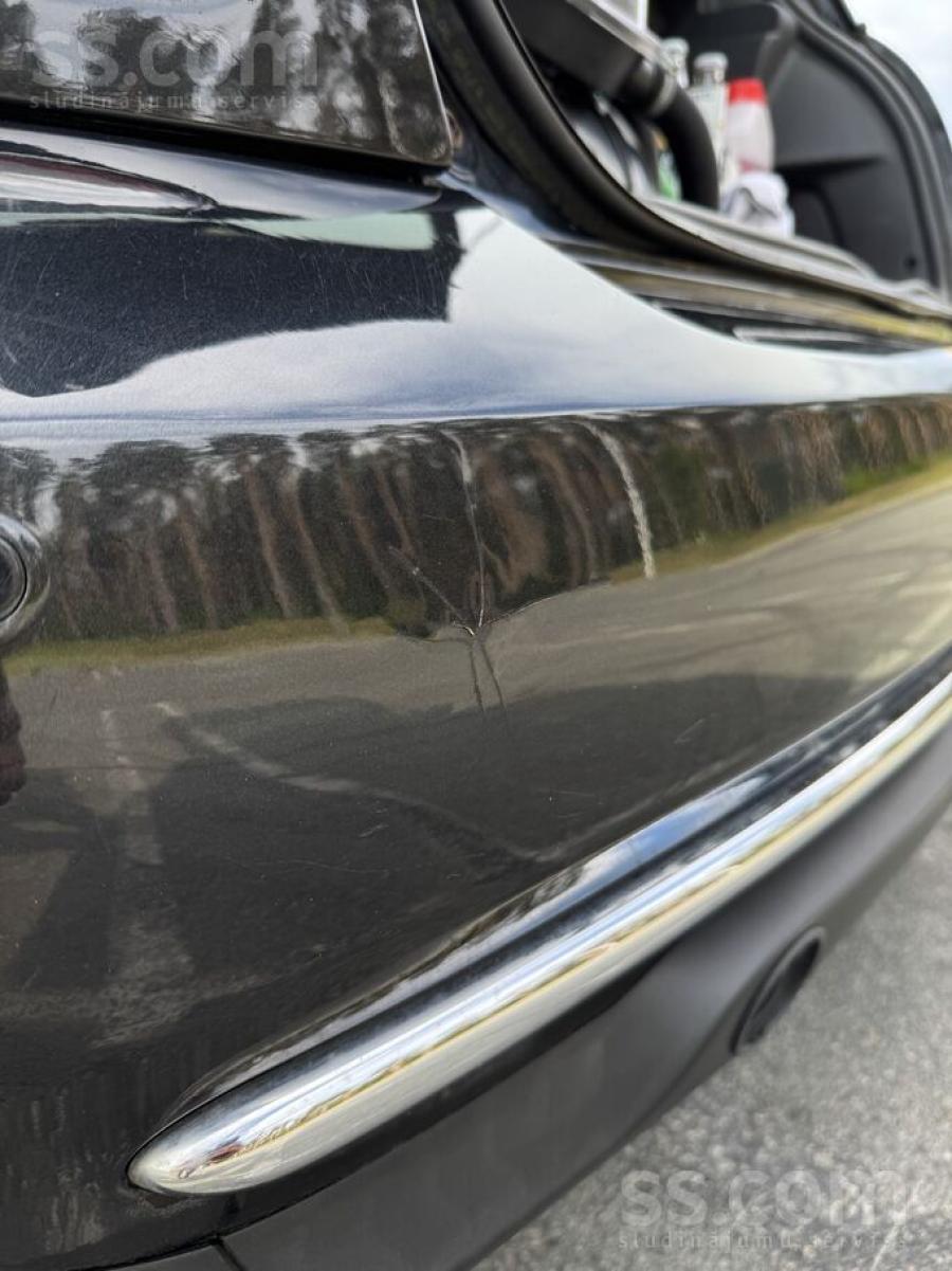 Black MINI One 2005 in Riga, with an engine capacity of 1.60 L and mileage of 201 thousand km for 3290 €, photo 11 on AUTOMOTO.COM.LV