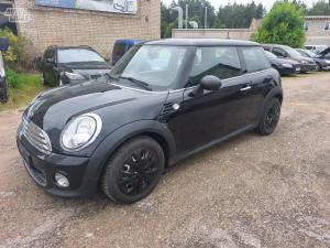 Melns MINI One 2011 Utena, ar dzinēja tilpumu 1.60 L un nobraukumu 92 tūkst. km par 3100 €, foto  vietnē AUTOMOTO.COM.LV