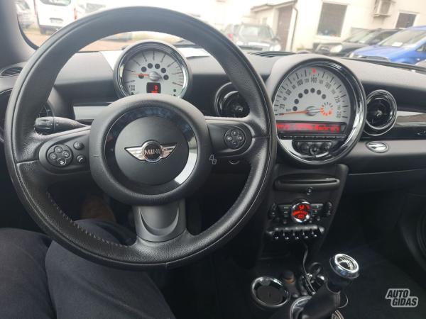 Melns MINI One 2011 Utena, ar dzinēja tilpumu 1.60 L un nobraukumu 92 tūkst. km par 3100 €, foto 10 vietnē AUTOMOTO.COM.LV
