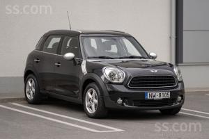 Black MINI One 2013 in Riga, with an engine capacity of 1.60 L and mileage of 209 thousand km for 5700 €, photo 4 on AUTOMOTO.COM.LV