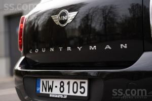 Black MINI One 2013 in Riga, with an engine capacity of 1.60 L and mileage of 209 thousand km for 5700 €, photo 8 on AUTOMOTO.COM.LV