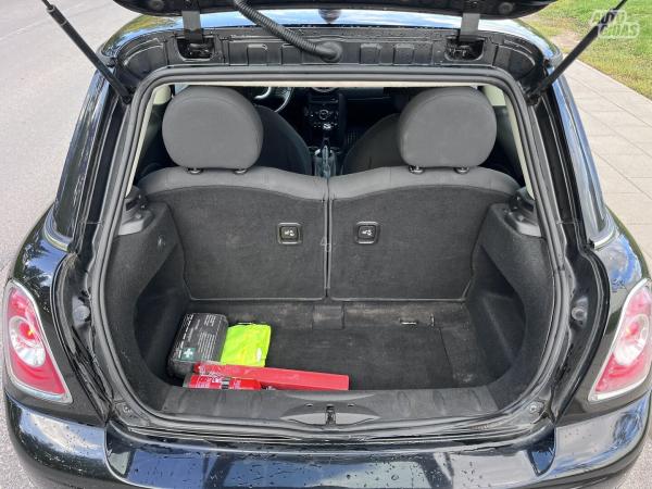 Black MINI One 2013 in Vilnius, with an engine capacity of 1.60 L and mileage of 130 thousand km for 2450 €, photo 7 on AUTOMOTO.COM.LV