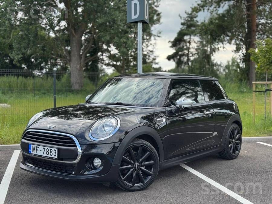 Melns MINI One 2014 Rīga, ar dzinēja tilpumu 1.50 L un nobraukumu 155 tūkst. km par 4990 €, foto 1 vietnē AUTOMOTO.COM.LV