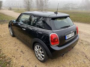 Melns MINI One 2015 Rīga, ar dzinēja tilpumu 1.50 L un nobraukumu 250 tūkst. km par 8500 €, foto 6 vietnē AUTOMOTO.COM.LV