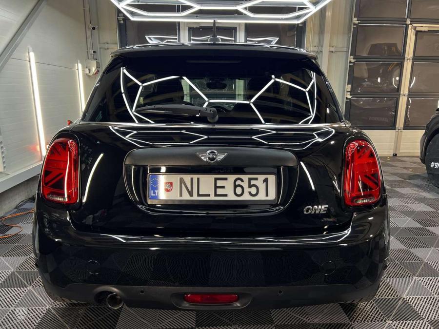 Melns MINI One 2019 Šauļi, ar dzinēja tilpumu 1.50 L un nobraukumu 49 tūkst. km par 10500 €, foto 6 vietnē AUTOMOTO.COM.LV