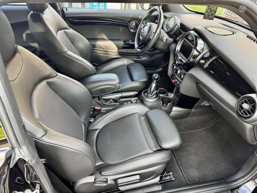 Melns MINI One 2019 Šauļi, ar dzinēja tilpumu 1.50 L un nobraukumu 49 tūkst. km par 10500 €, foto 13 vietnē AUTOMOTO.COM.LV