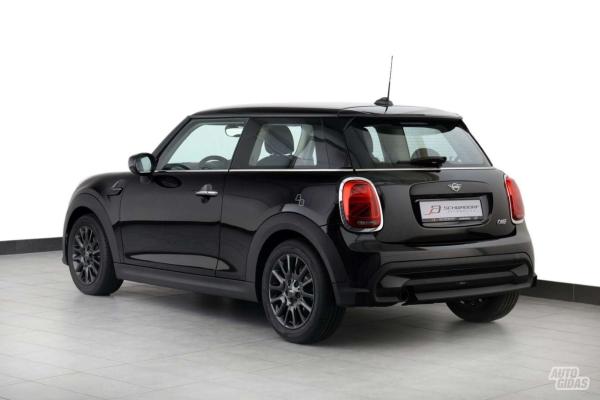 Melns MINI One 2022 Kauņa, ar dzinēja tilpumu 1.50 L un nobraukumu 59 tūkst. km par 22432 €, foto 3 vietnē AUTOMOTO.COM.LV