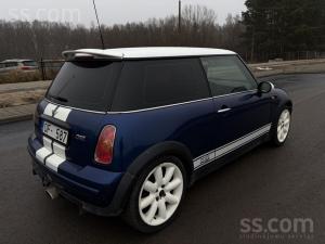 Zils MINI One 2002 Rīga, ar dzinēja tilpumu 1.60 L un nobraukumu 224 tūkst. km par 1800 €, foto 7 vietnē AUTOMOTO.COM.LV