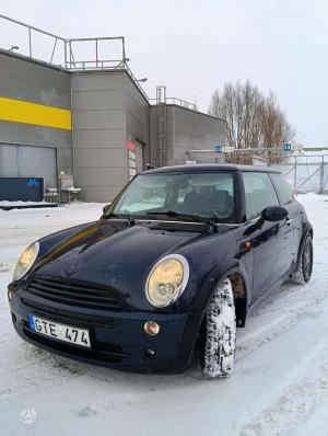 Blue MINI One 2006 in Siauliai, with an engine capacity of 1.60 L and mileage of 156 thousand km for 1600 €, photo 2 on AUTOMOTO.COM.LV