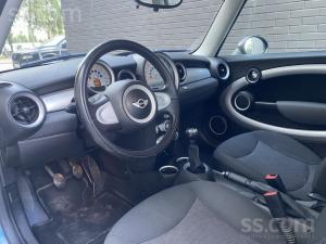 Zils MINI One 2007 Rīga, ar dzinēja tilpumu 1.40 L un nobraukumu 260 tūkst. km par 2690 €, foto 13 vietnē AUTOMOTO.COM.LV